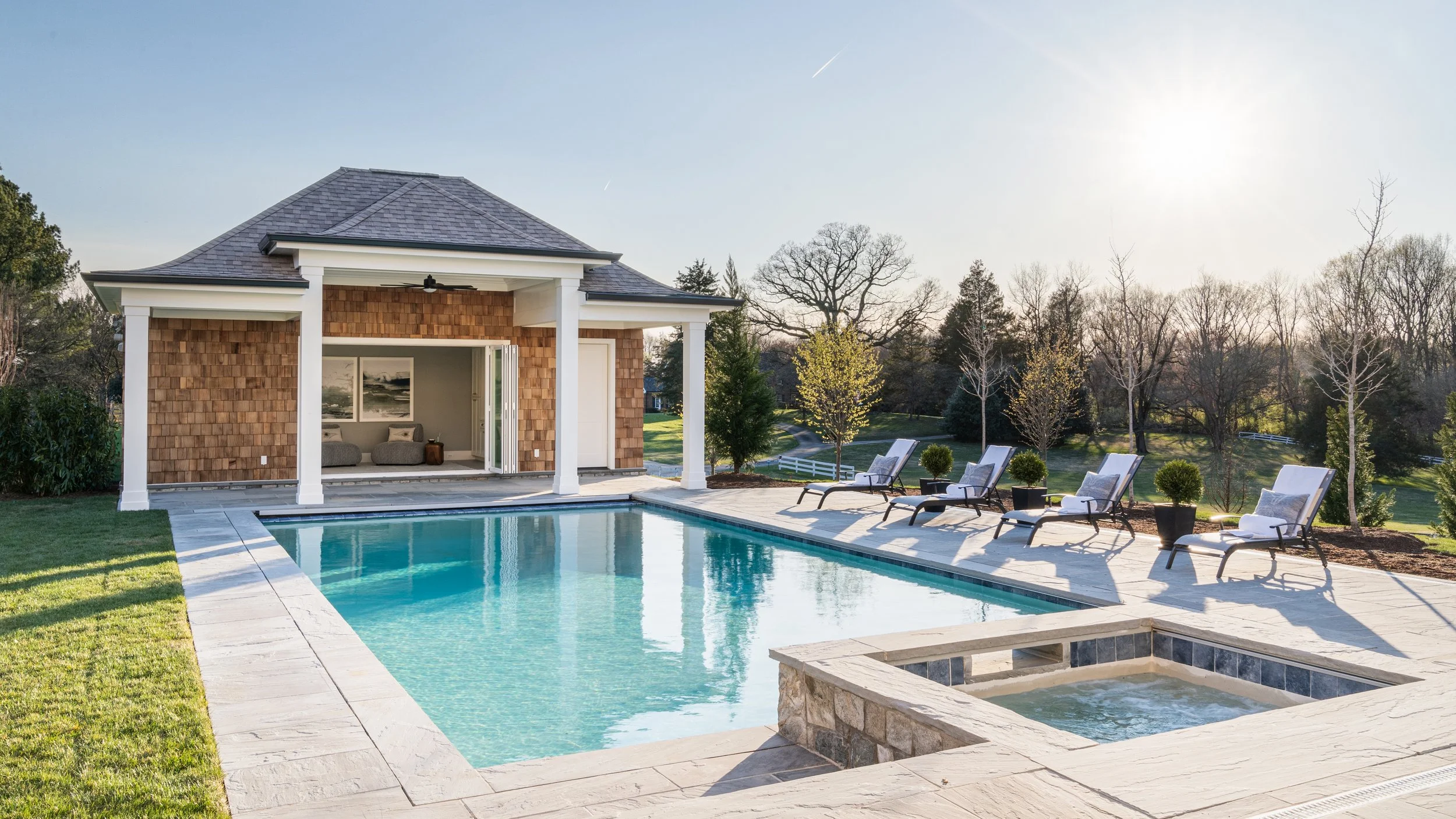 CRESTVIEW By Classic Cottages