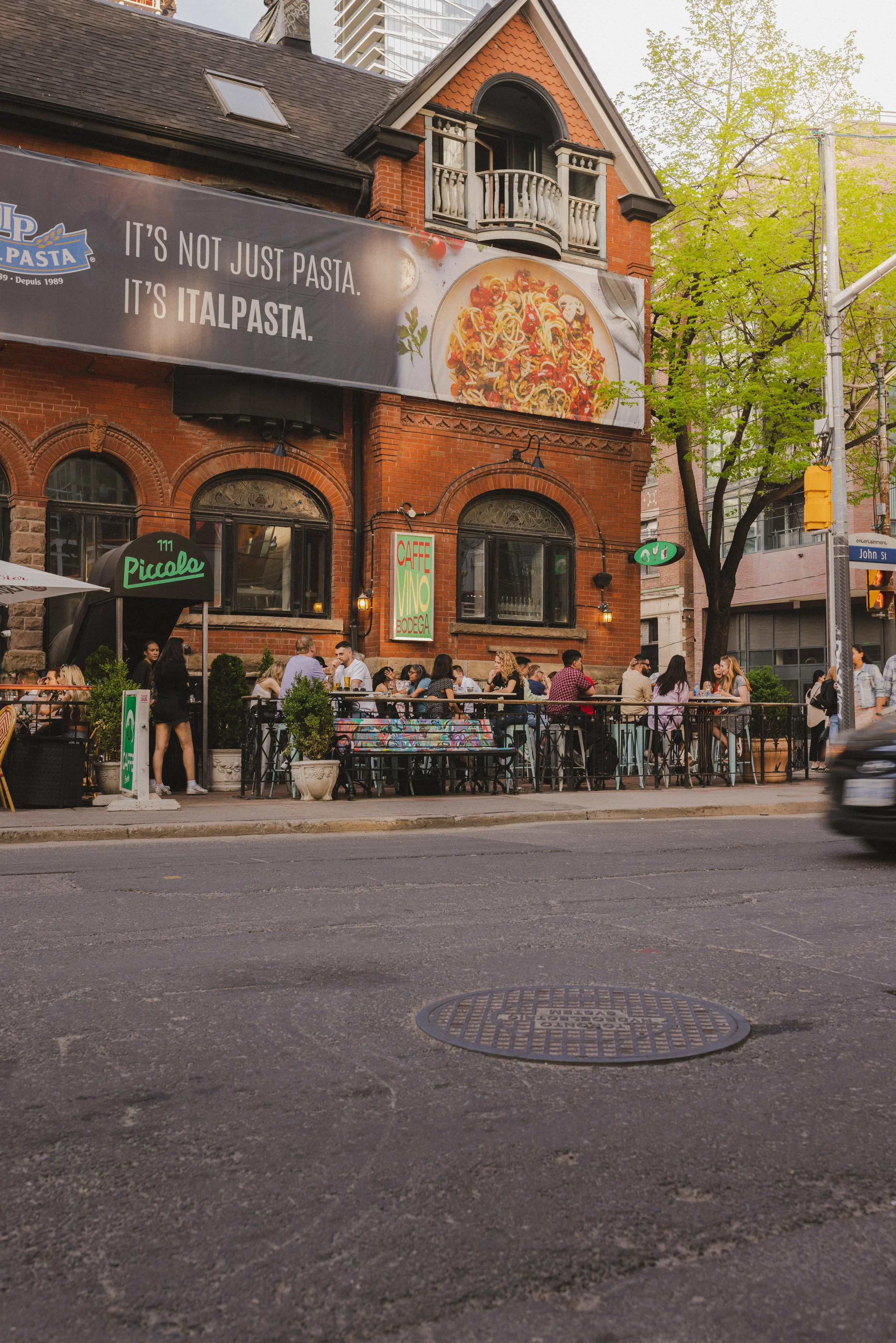 Culinary Adventures Await: Discover Toronto's Vibrant Food Scene