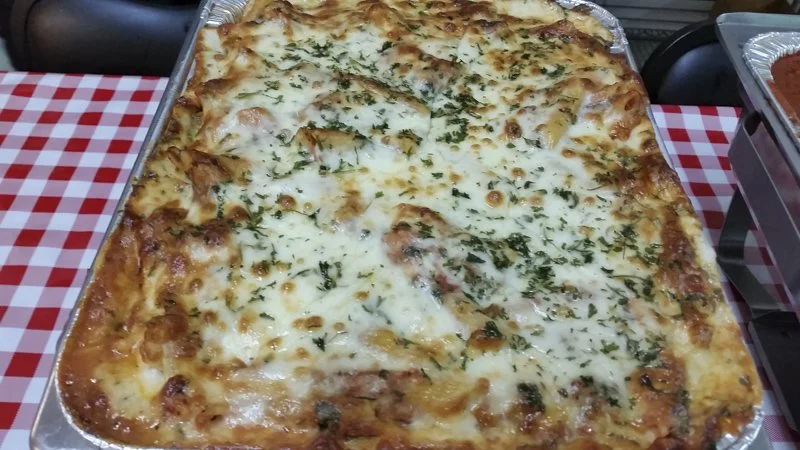 Hot Entrees | Order Delicious Hot Entrees Now — Roma Imports