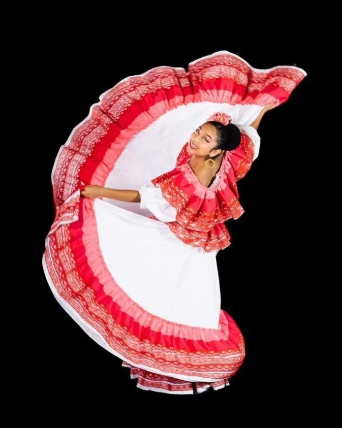 About — Roy Lozano Ballet Folklorico de Texas