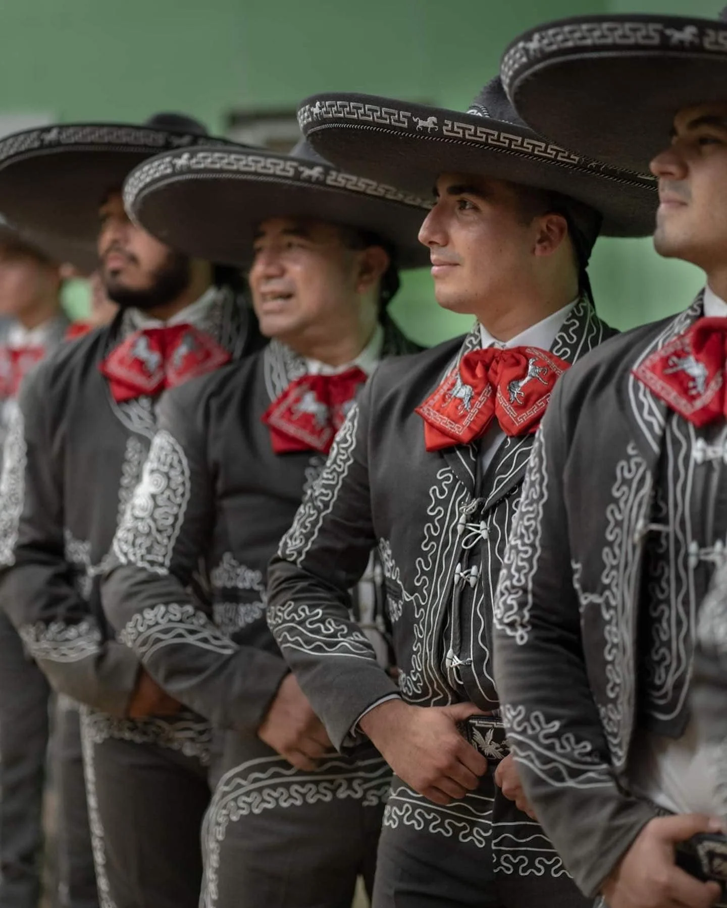About — Roy Lozano Ballet Folklorico de Texas