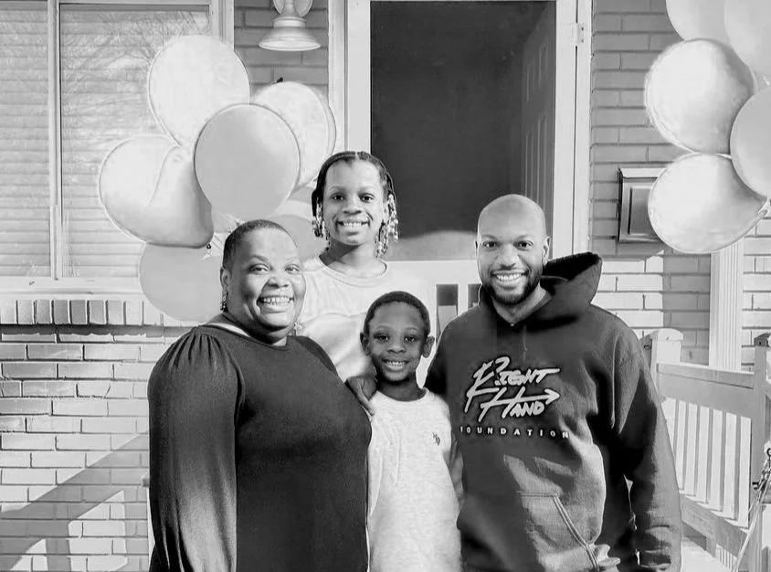 General 2 — Right Hand Foundation