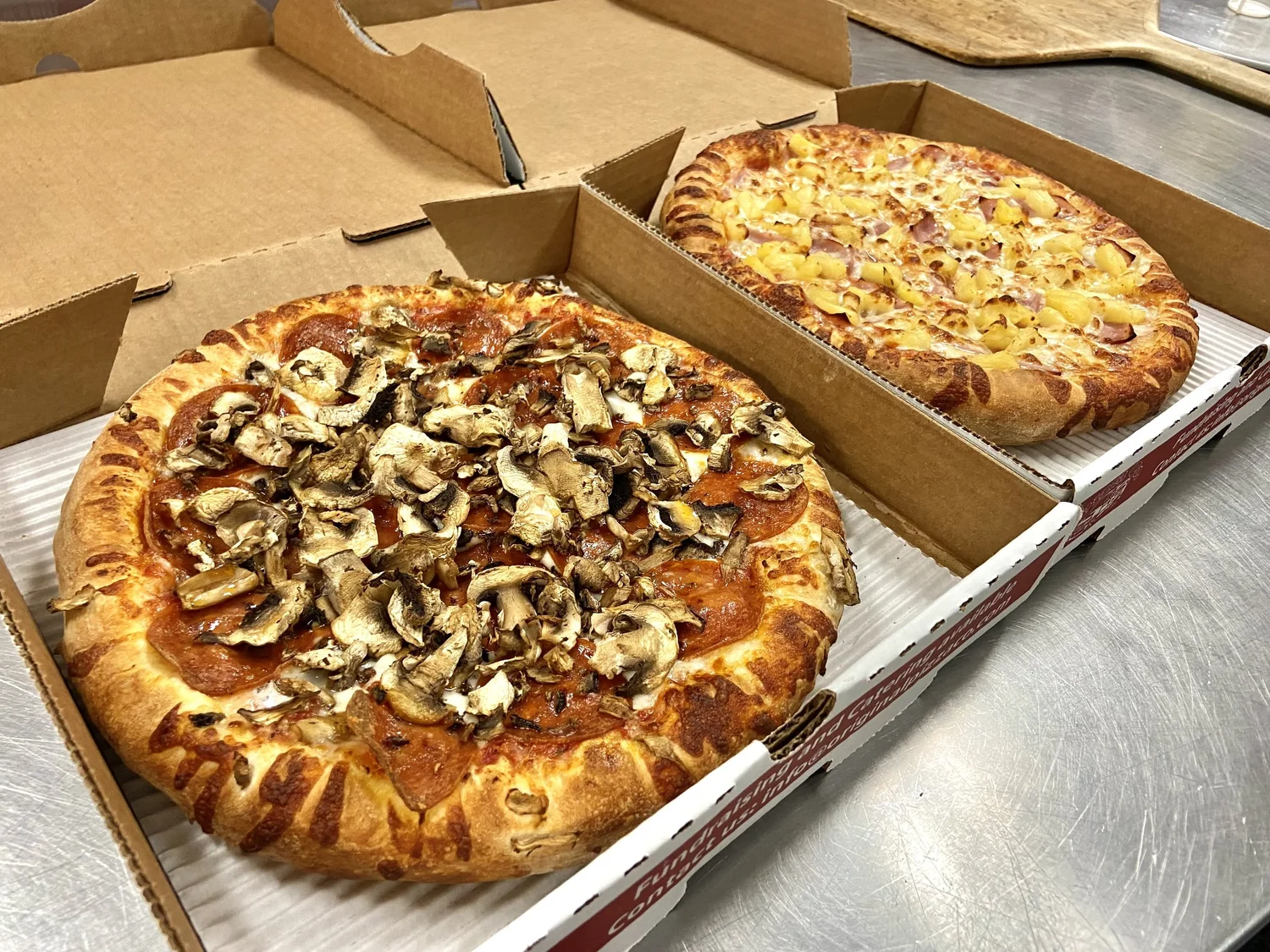 Santa Anita Pizza Co in El Monte & Local Italian Restaurant: Calzones ...