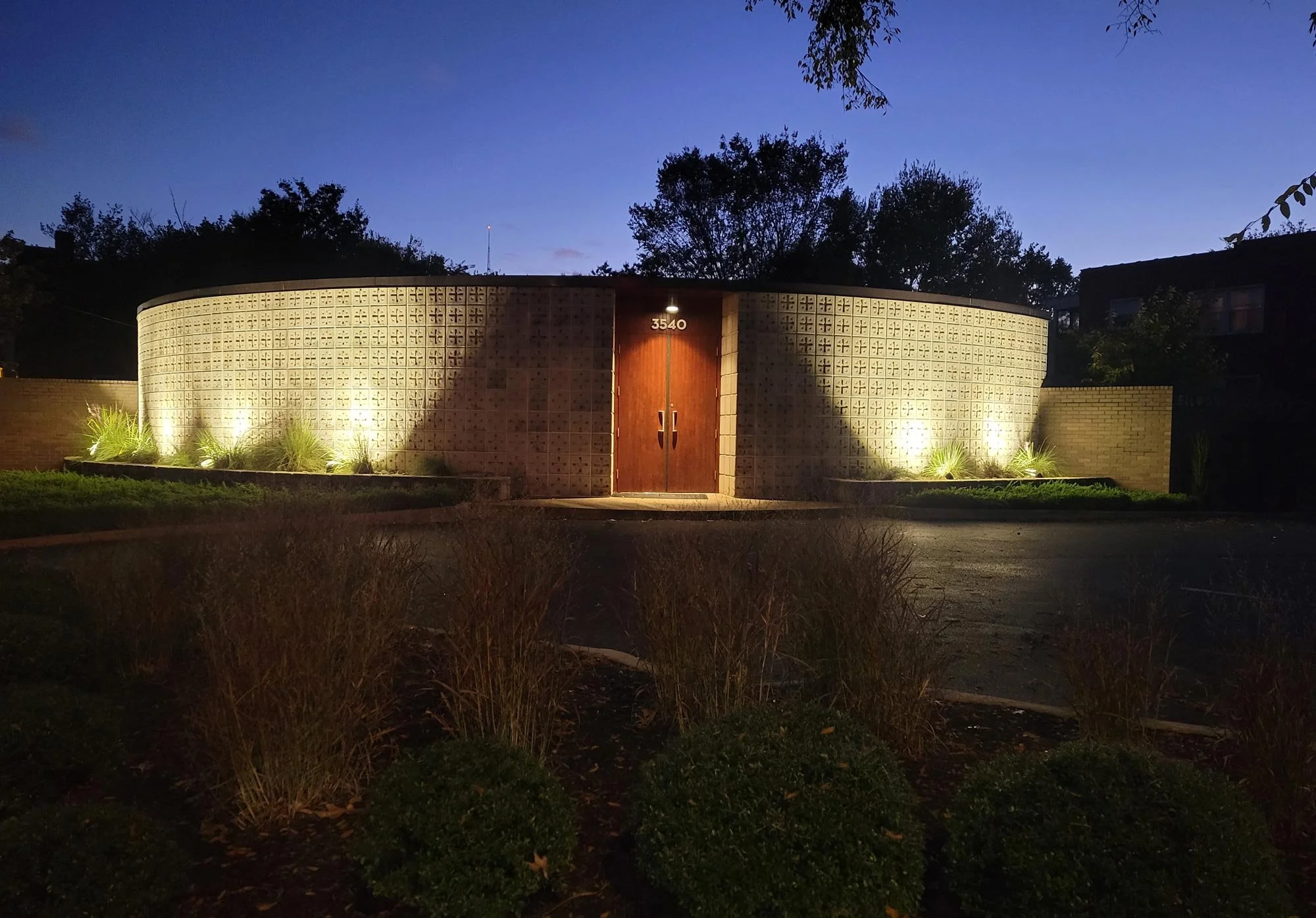 Contact — ROKA partners