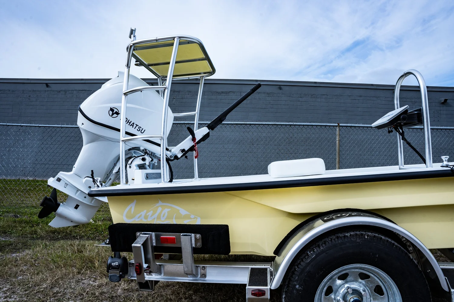 Cayo 173 Tiller — Cayo Boatworks