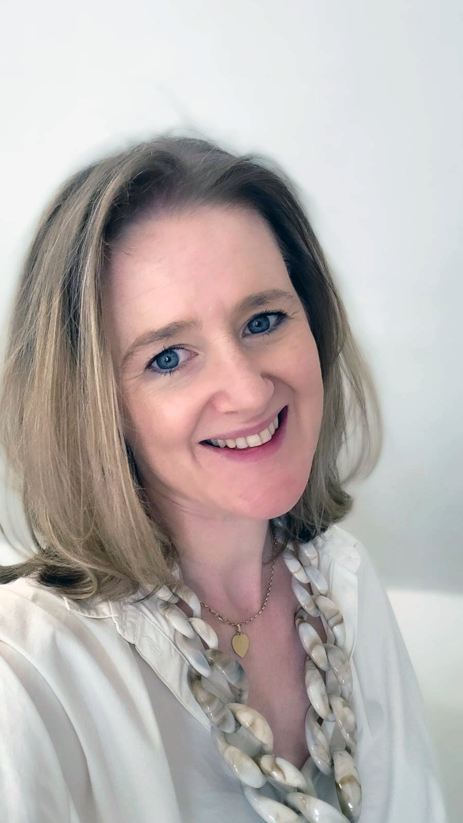 BeLú Body Clinic - Meet Fiona McCabe — Physiotherapy and Medical ...