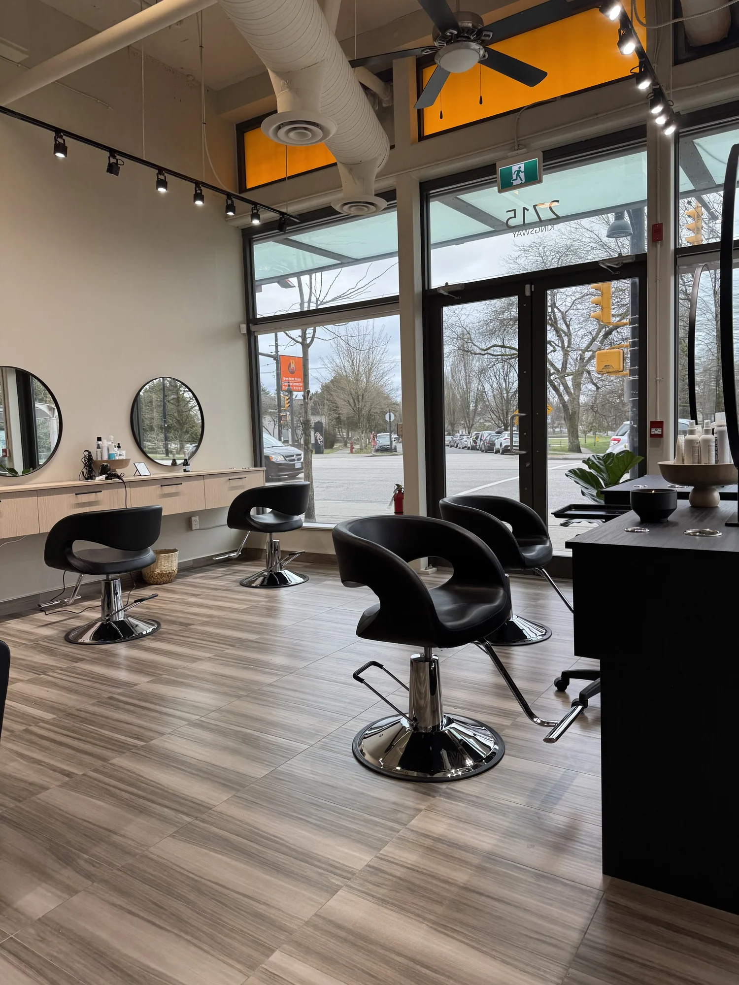 Barber Shop - Hair Salon - Haircuts Vancouver — Salon Glam