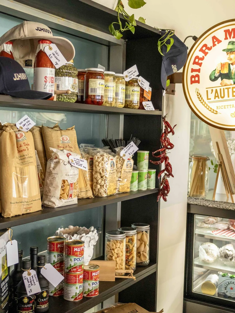 Broome Restaurant & Bar - Johnny Sausage - Eat & Drink Broome