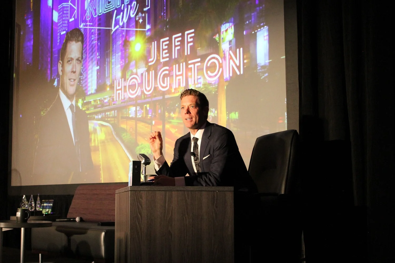 Services 2 — Jeff Houghton. Speaker | Emcee | TV | Comedy.