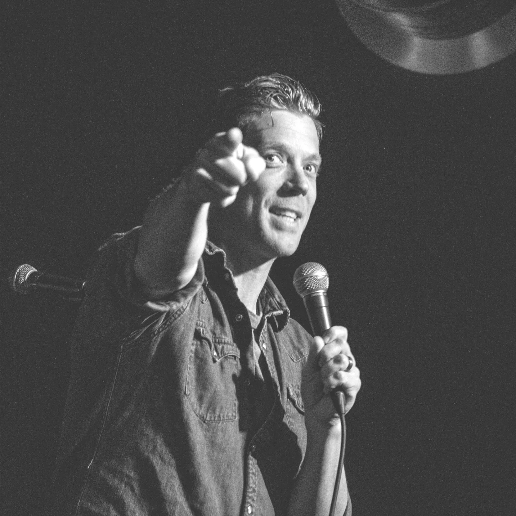 Jeff Houghton. Speaker | Emcee | TV | Comedy.