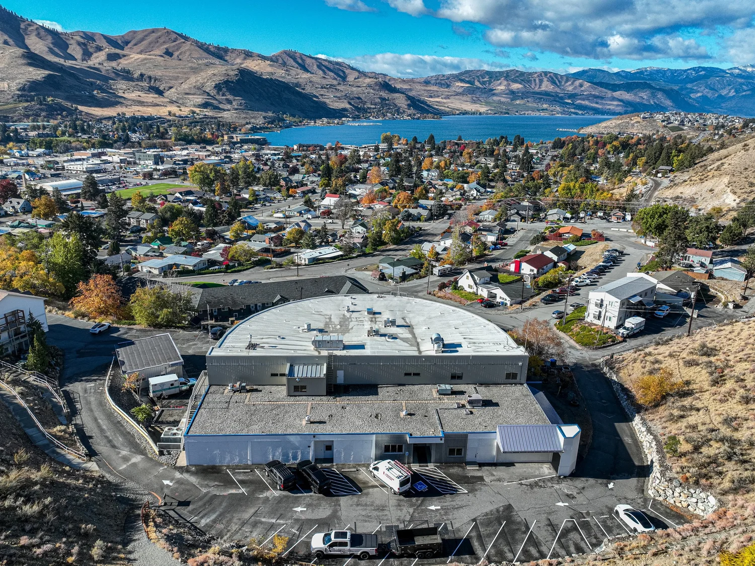 The Hub: Lake Chelan Business Center