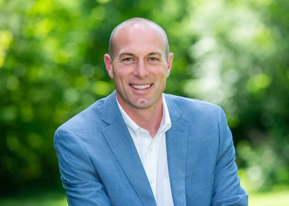 ABOUT US — Thompson Financial Group