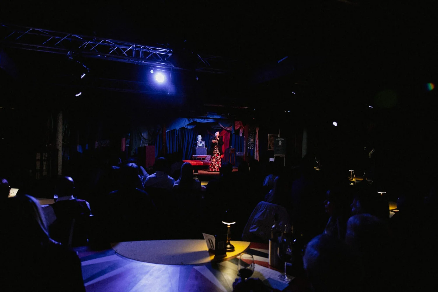 The Magicians Table | The best magic show in London