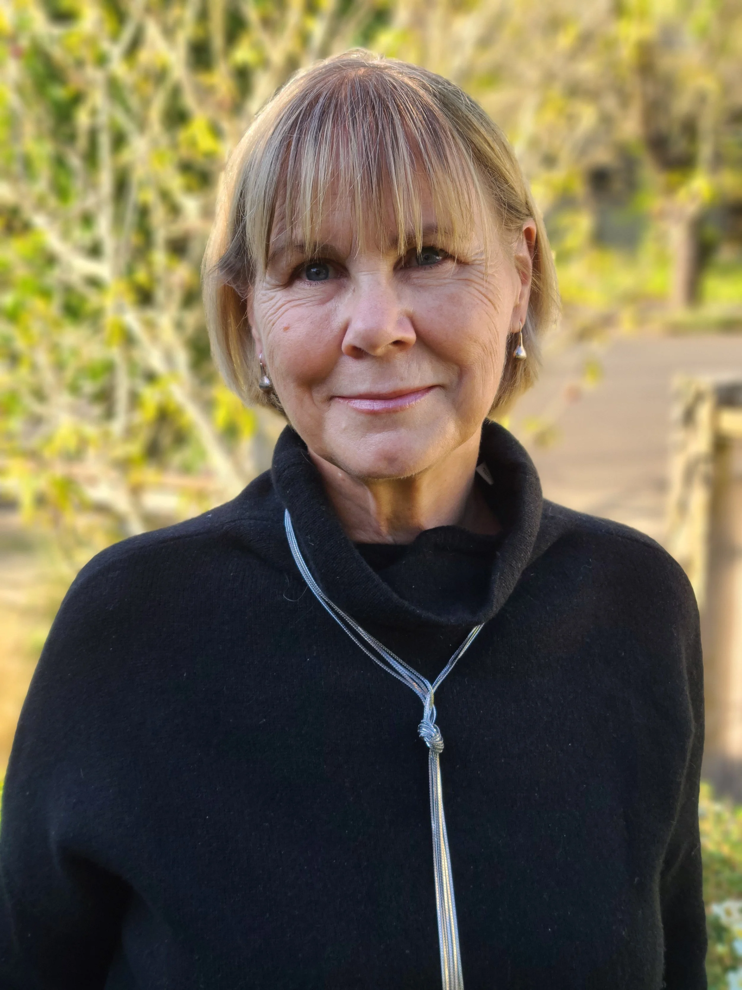 Bio — Kaarin Marx Smith