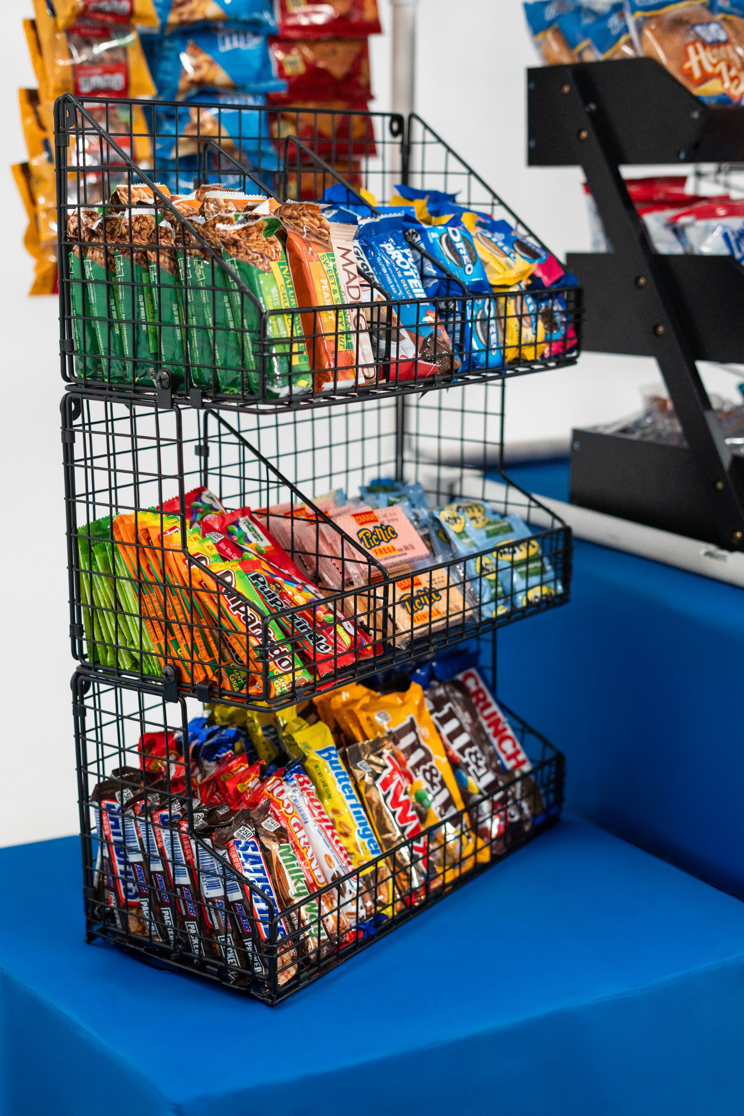 About — D&R SnackPit