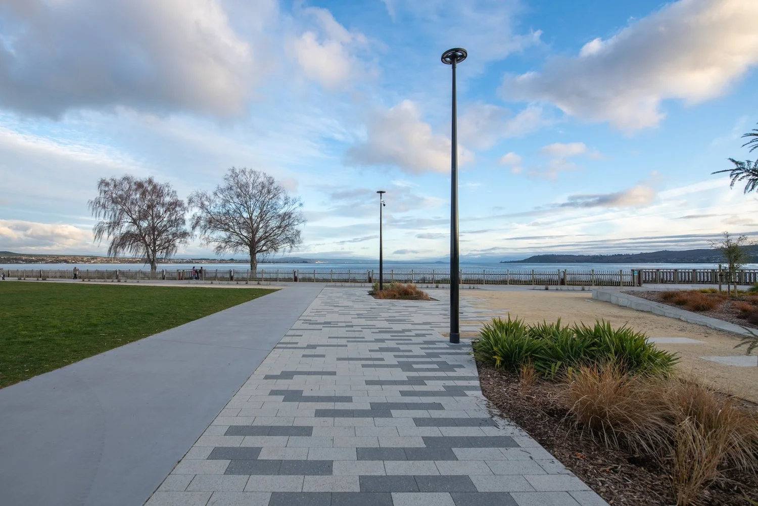 Taupō Waterfront: Enhancing Urban Landscapes with Thoughtful Lighting ...