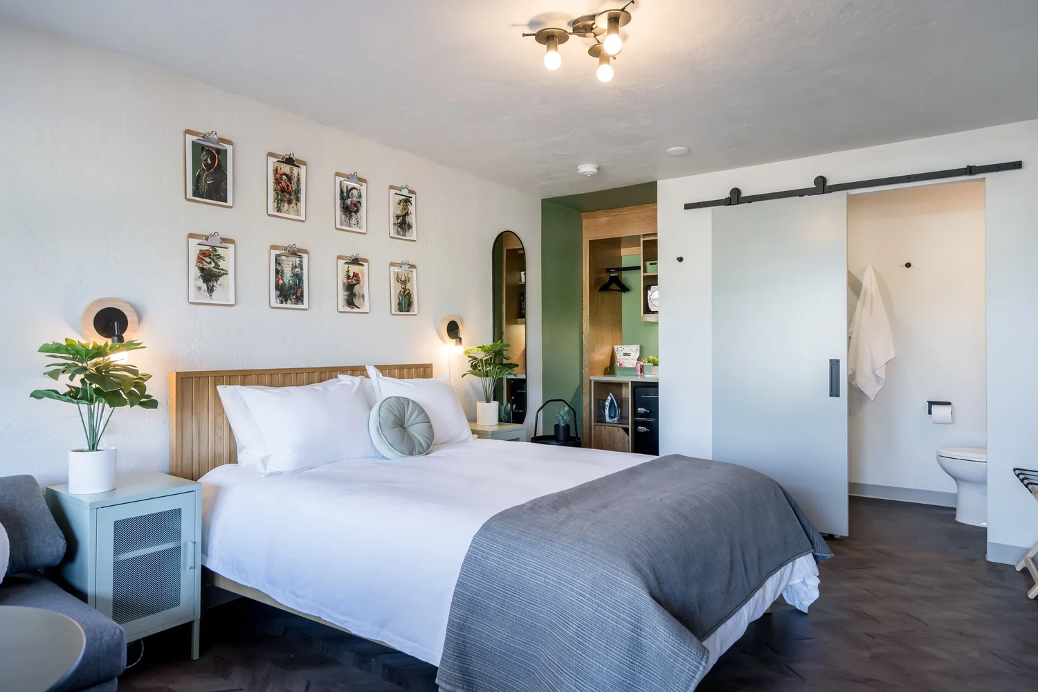 The Local Motel & Shops