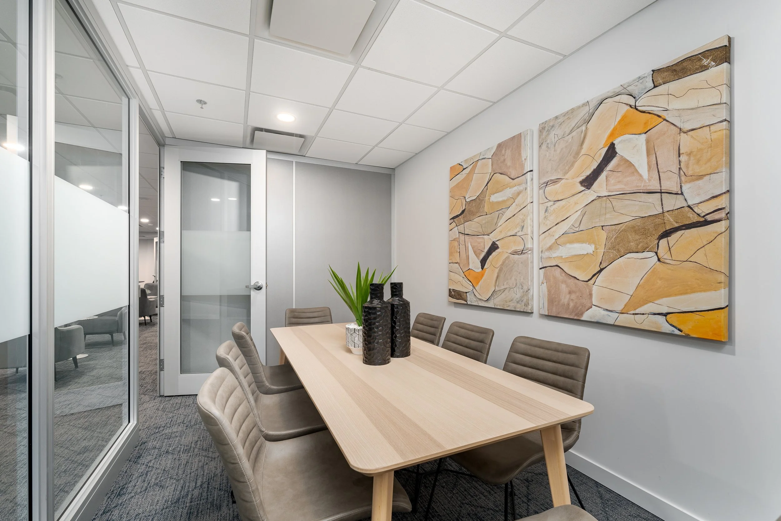 Building Amenities — Falcon - Edmonton's Most Elegant Rental High-Rise