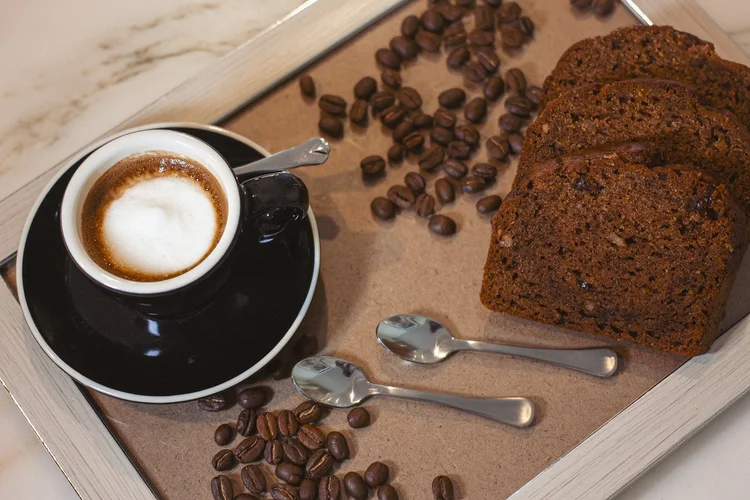 7C's Lounge | Relax and Unwind — Airways Hotel & Residences