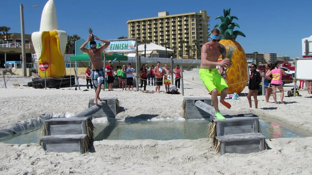 Del Monte Obstacle Course — Evergreen Creative