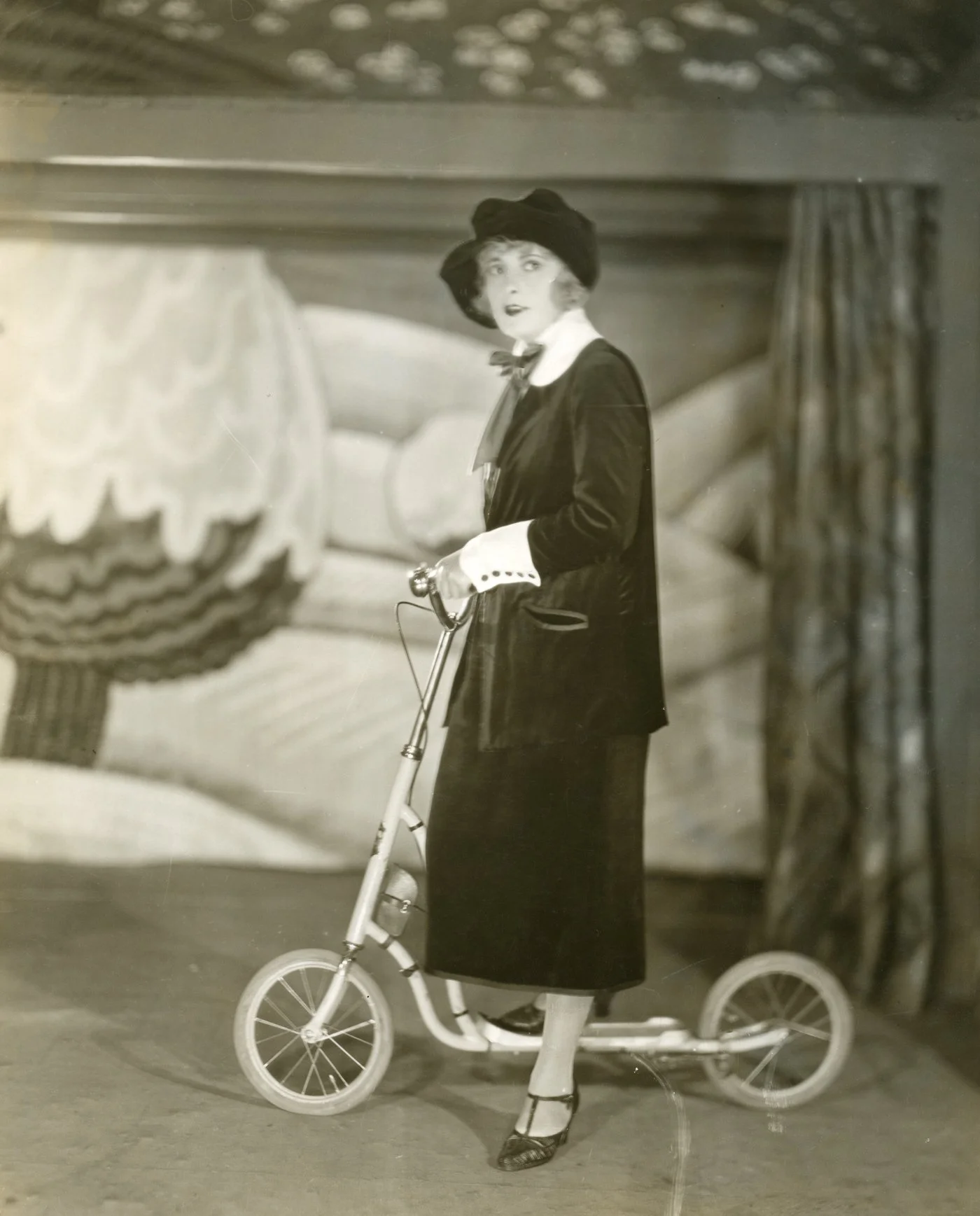 Stage and Screen — James Abbe Photography