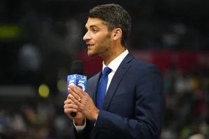 Andrew Greif - Award-Winning Sports Journalist