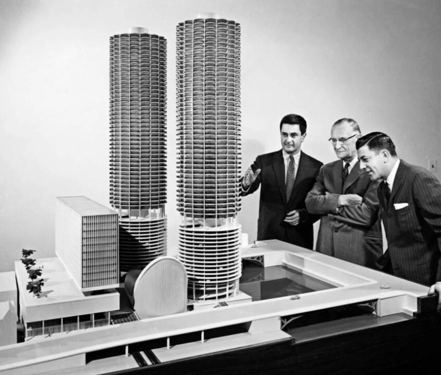 About — Marina City Chicago