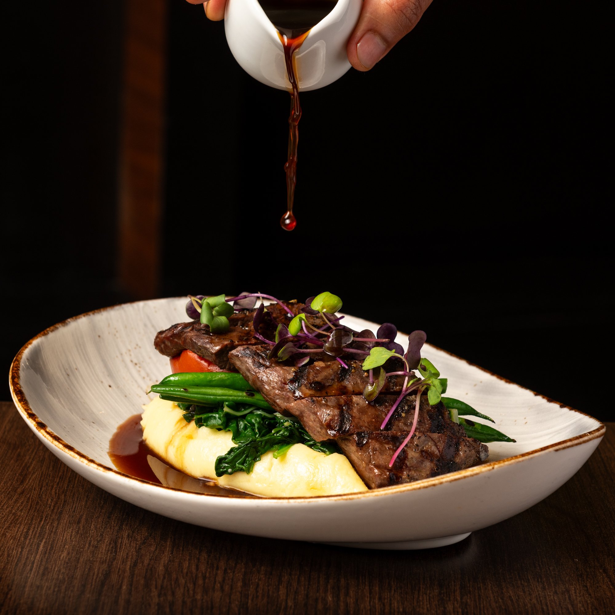 The Square Restaurant & Bar
