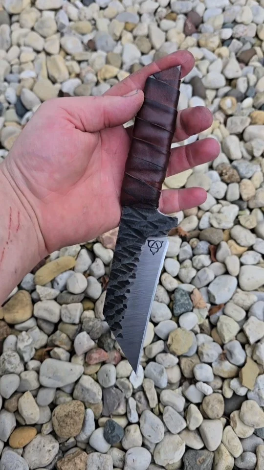 Gordian Key Forge | Custom Knives | Illinois Bladesmith