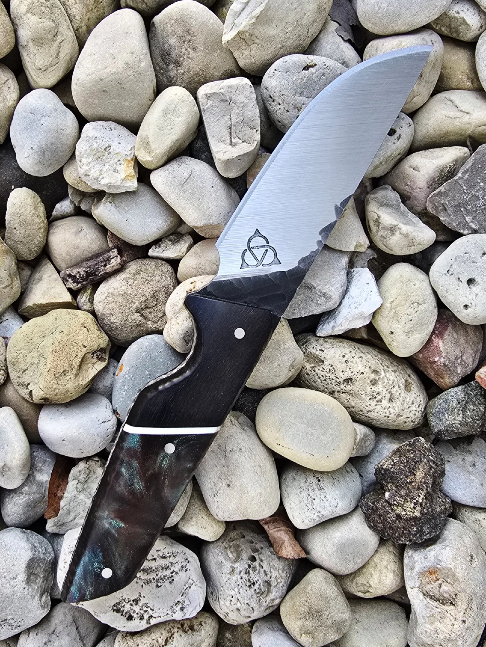 Gordian Key Forge | Custom Knives | Illinois Bladesmith