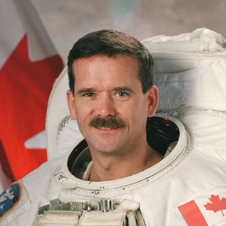 SHARING SPACE: AN ASTRONAUT'S GUIDE TO MISSION, WONDER, AND MAKING ...