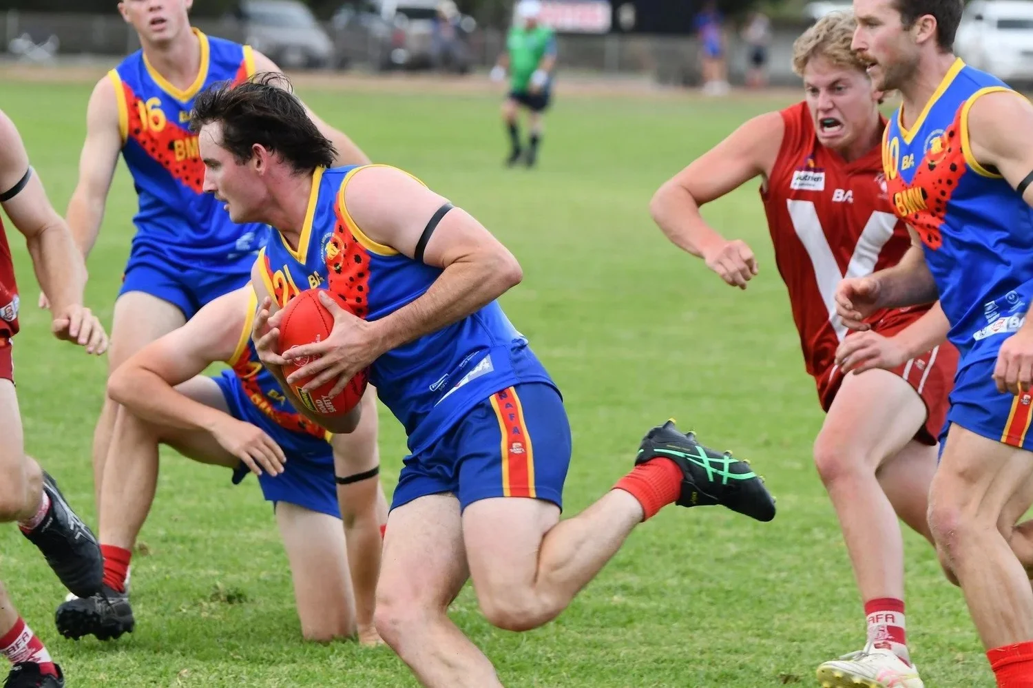 Home – BMW Lions Football & Netball Club