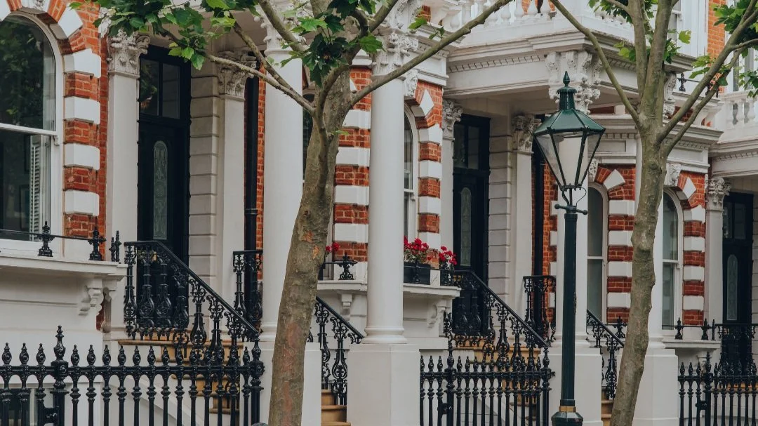 Installing Bespoke Windows and Doors in Conservation Areas in London ...