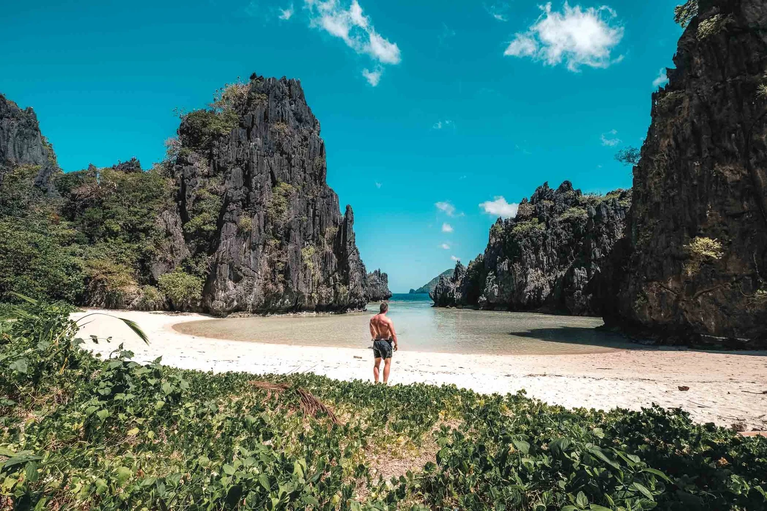 El Nido Philippines: Le Paradis à découvrir en Bateau! Le Guide!
