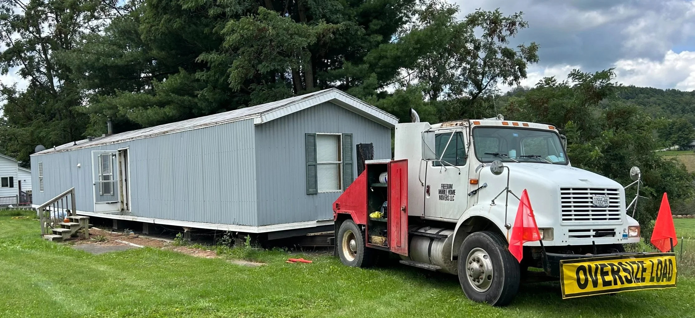 Freedom Mobile Home Movers