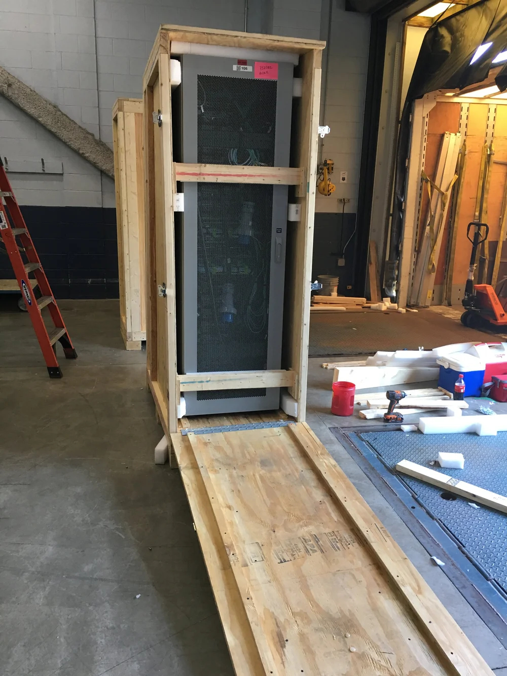 Data Server Crates — Basic Crating and Packaging Inc