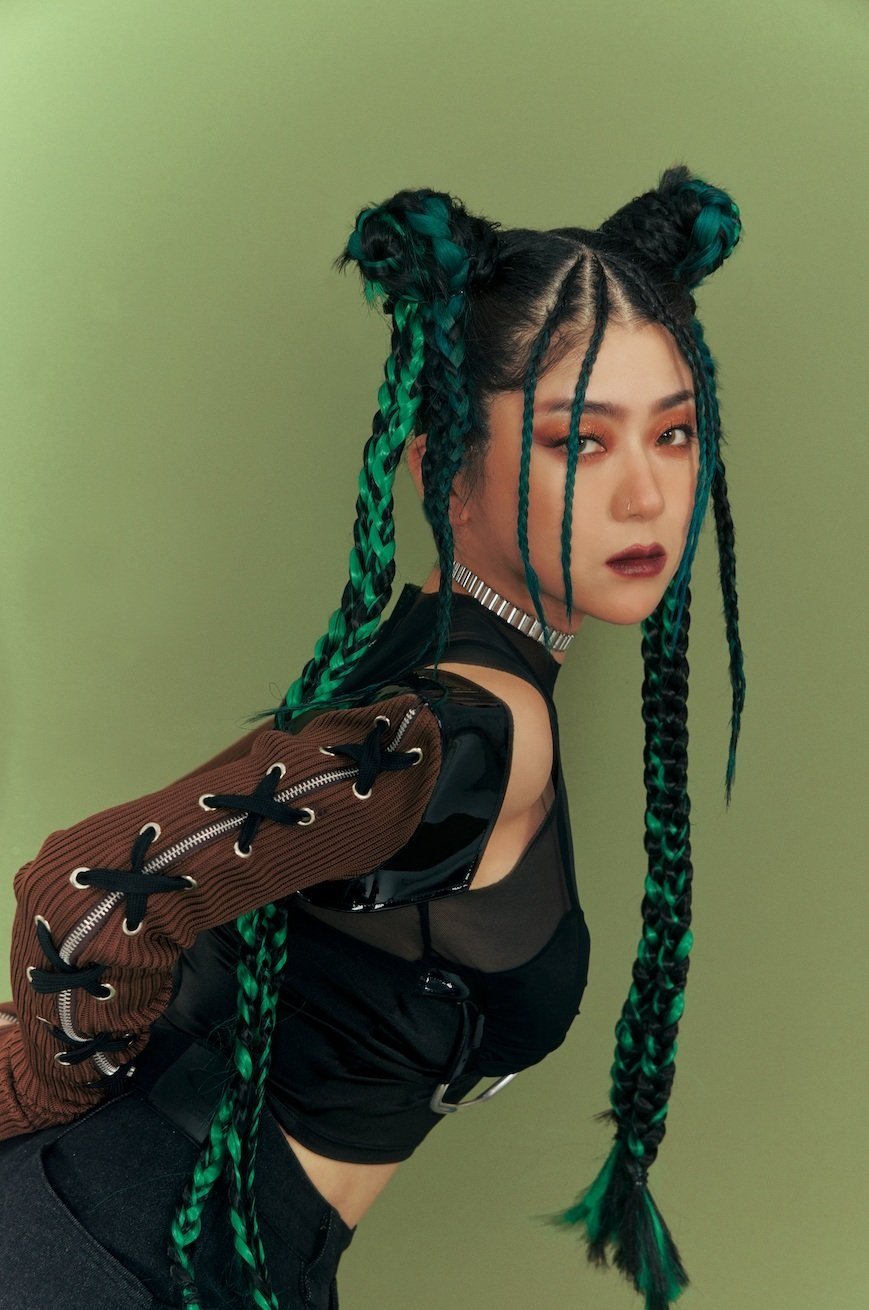 ABOUT — RayRay Official Site