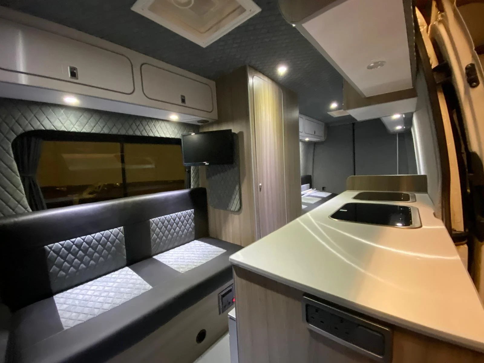 Camper / Motorhome Layouts | Design Your Perfect Van — Campervan ...