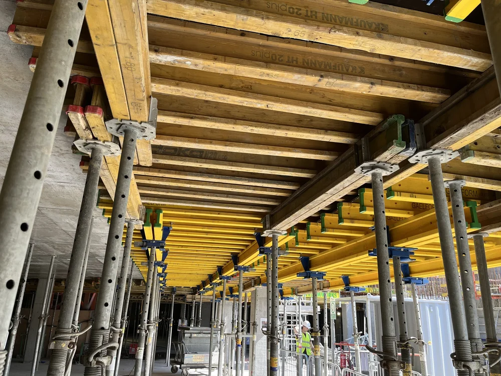 Props & Beams — Gael Form