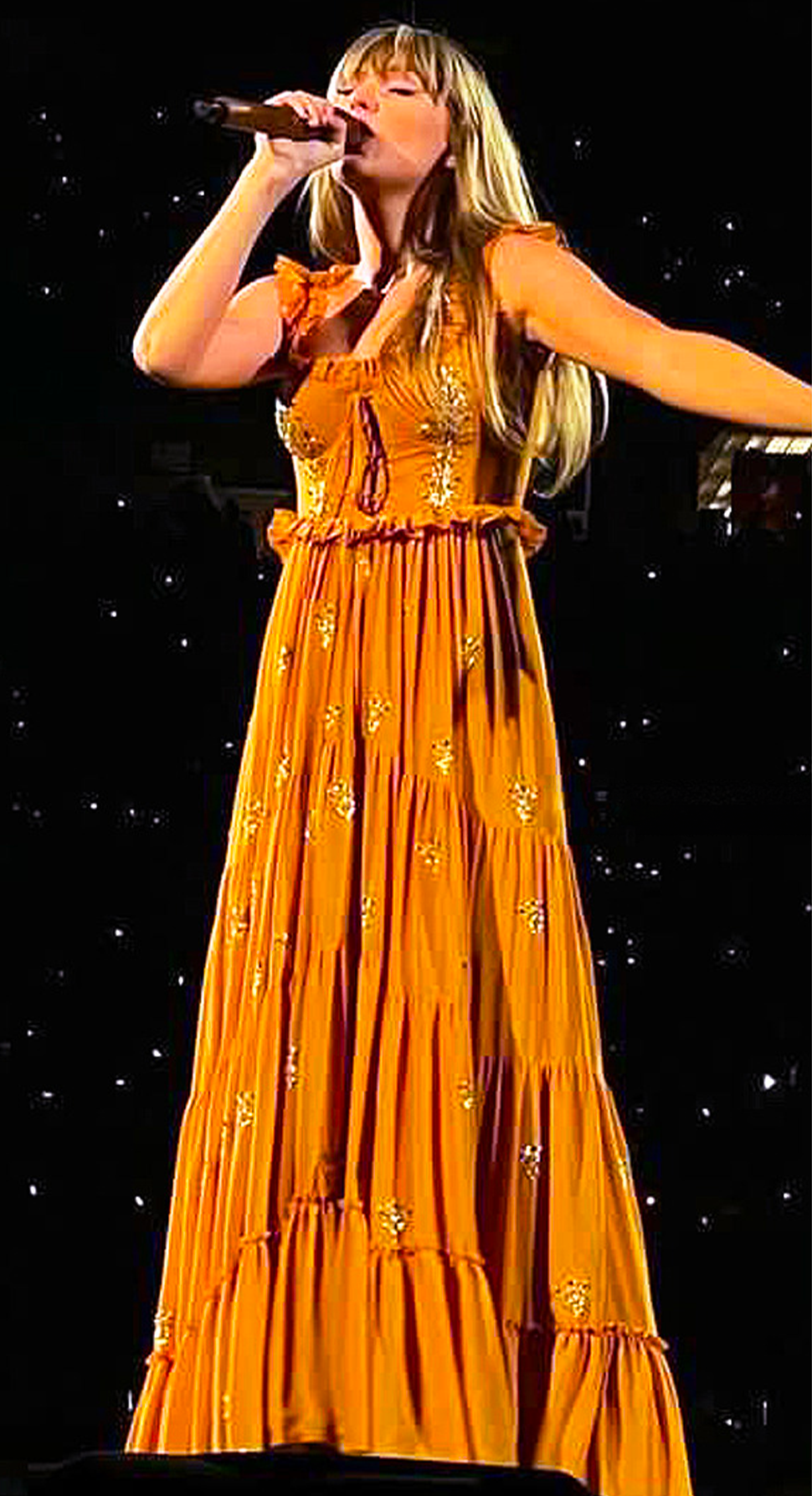 The Eras Tour | evermore | v1 — Taylor Swift Style