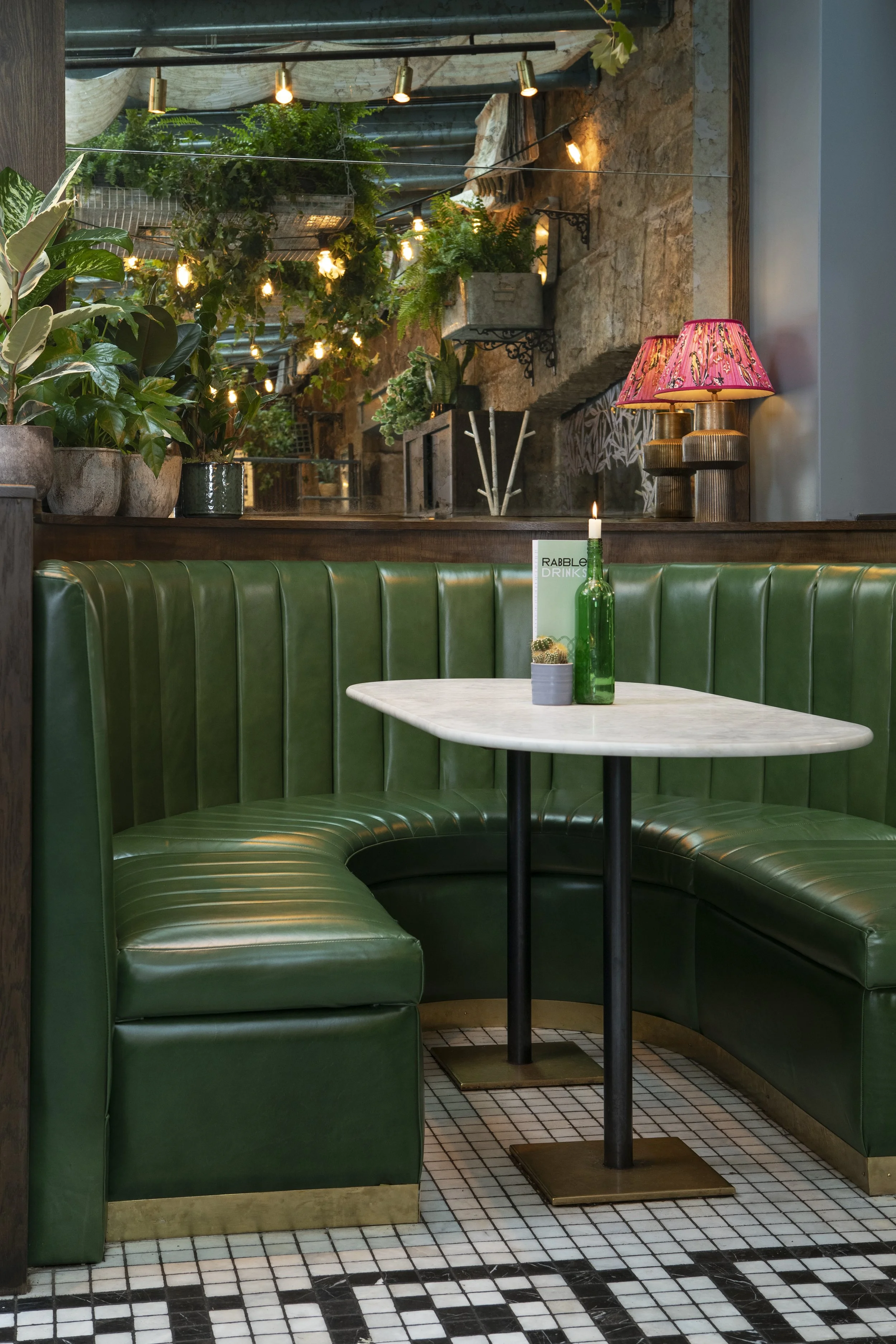 Francey Limited Joiners & Shopfitters