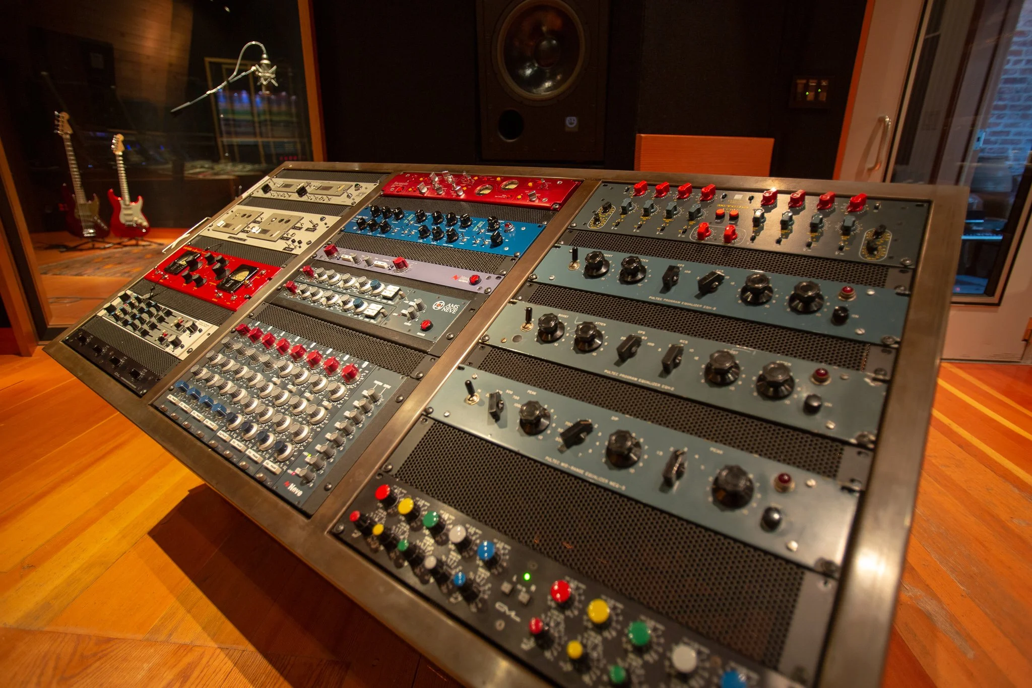 About — 25th Street Recording