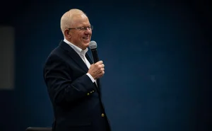 Captain Plumb Keynote Presentation — Captain Charlie Plumb