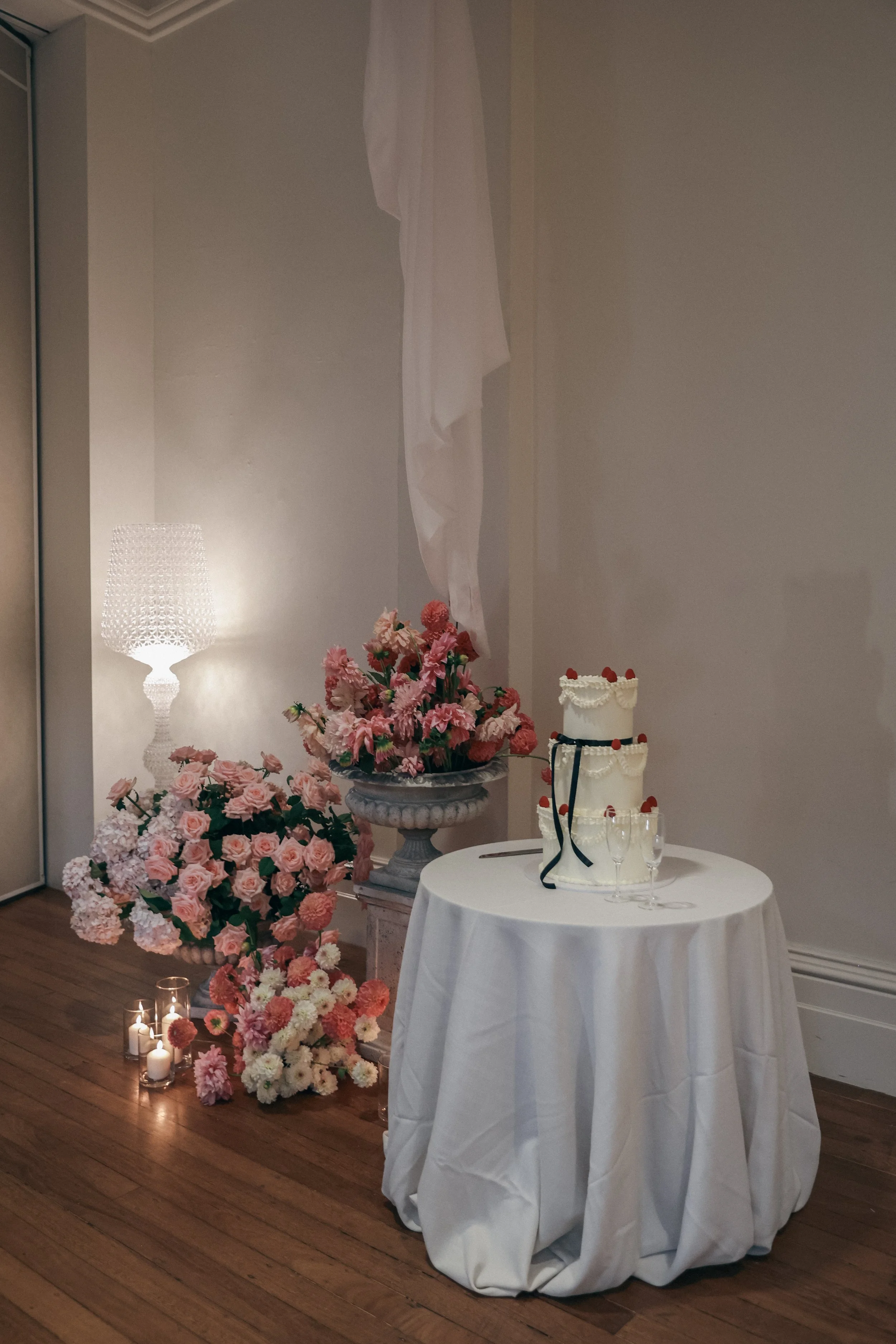 Real Wedding: Gardens House and Sophie at The Prahran Arcade — Ten ...
