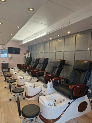 Book Now — Castle Nails