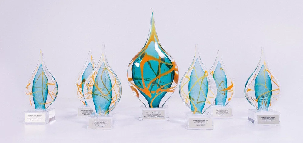 Technology Awards | Custom Awards and Custom Trophies - Bennett Awards