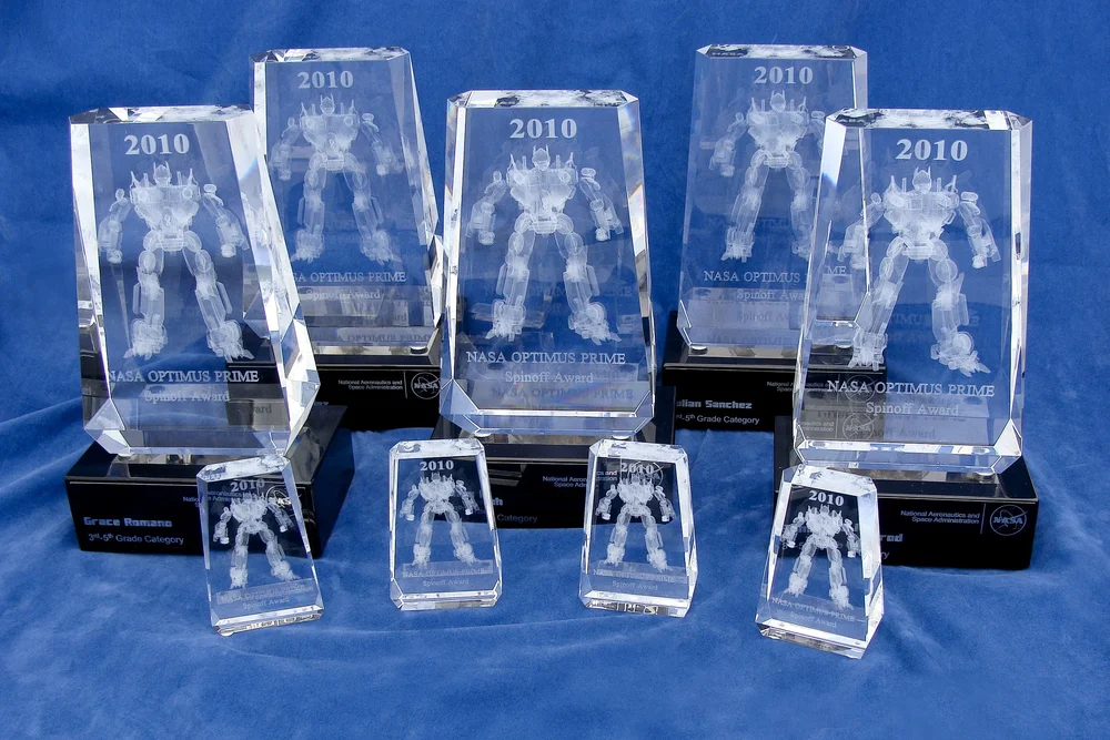 Custom Award Production & Manufacturing Process | Bennett Awards ...