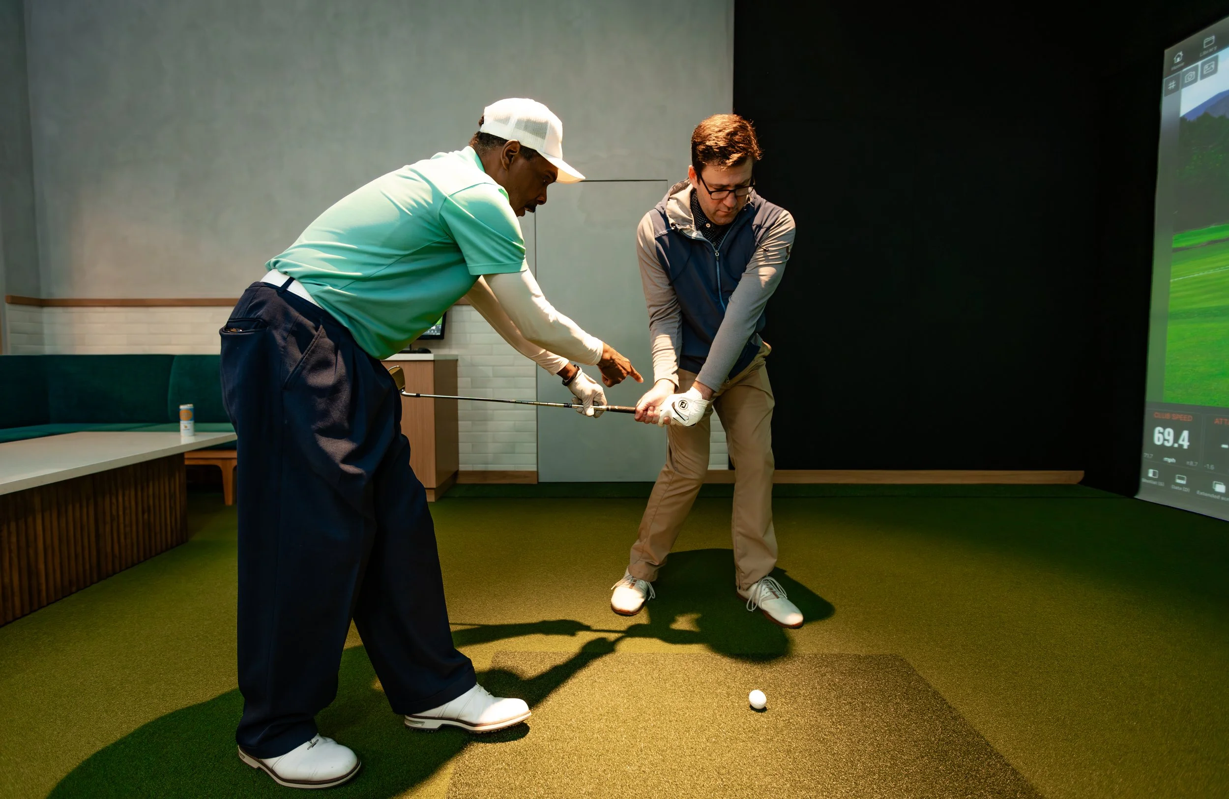 Indoor Golf Simulators in Washington DC (2026 Guide) — CitySwing