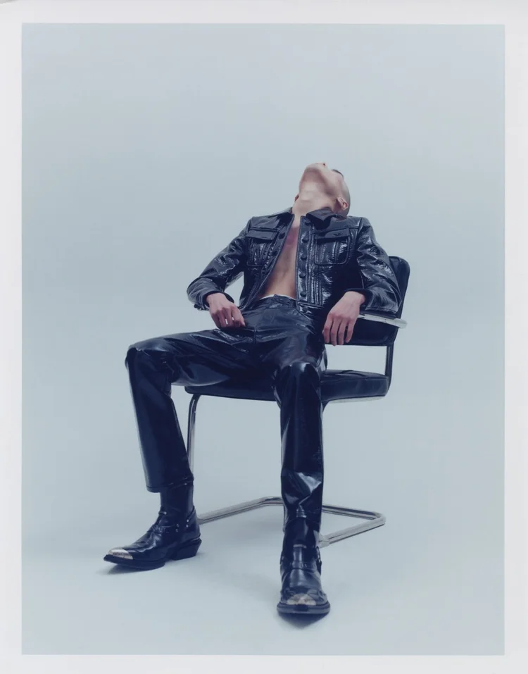 Weak Hearts — RAYSER Magazine