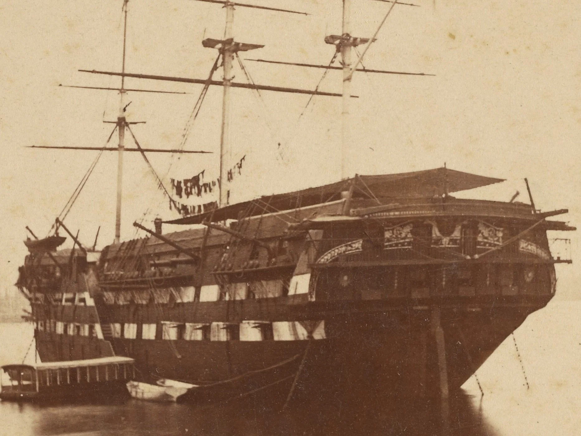 The Gradual Increase 32-Pounder of USS Ohio at Boston National Historic ...